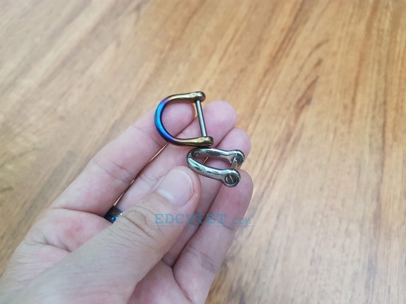 Móng ngựa titanium size lớn